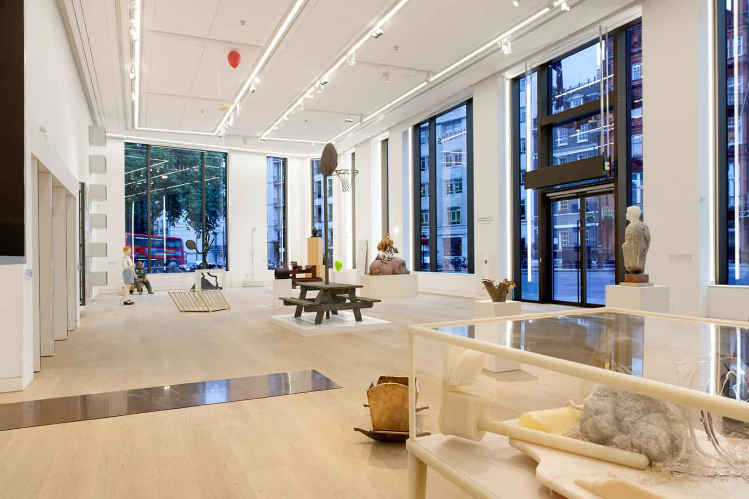 30 Berkeley Square - Aukett Swanke