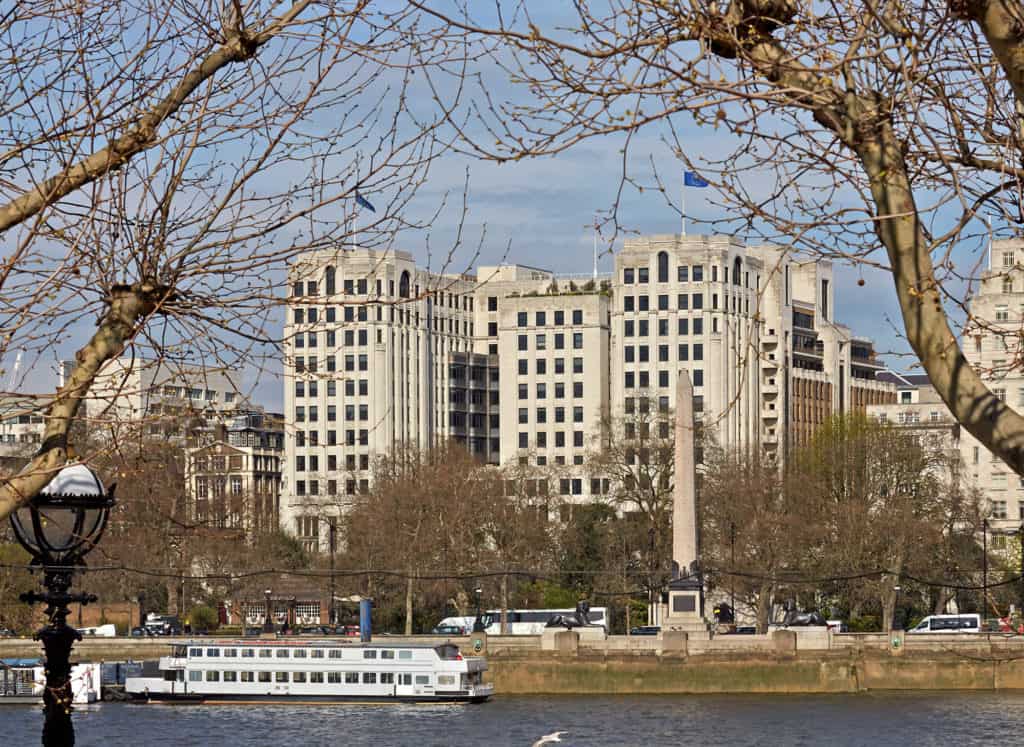 Adelphi - Aukett Swanke