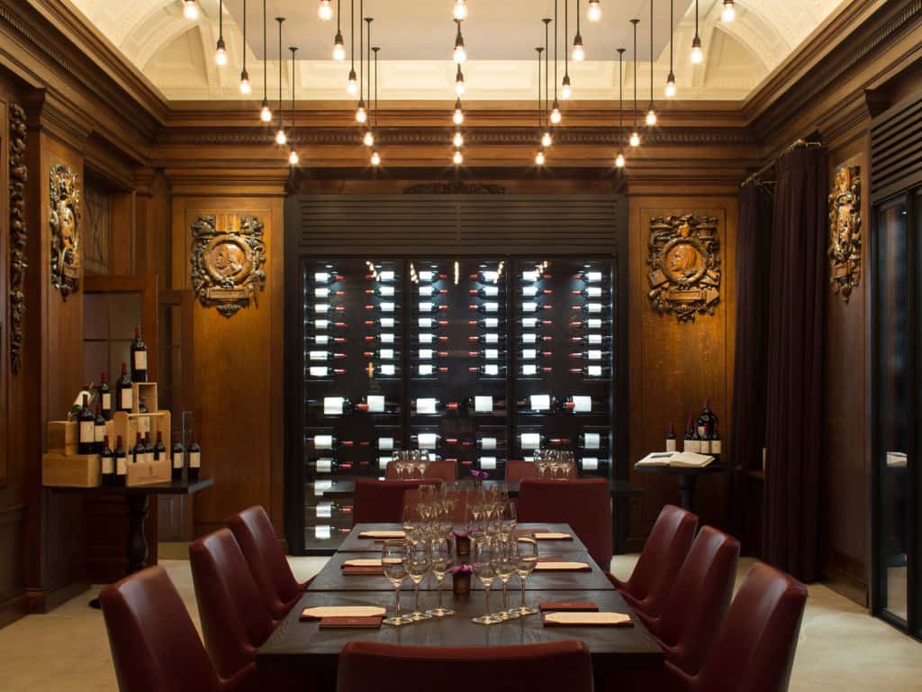 Ten Trinity Square - Aukett Swanke