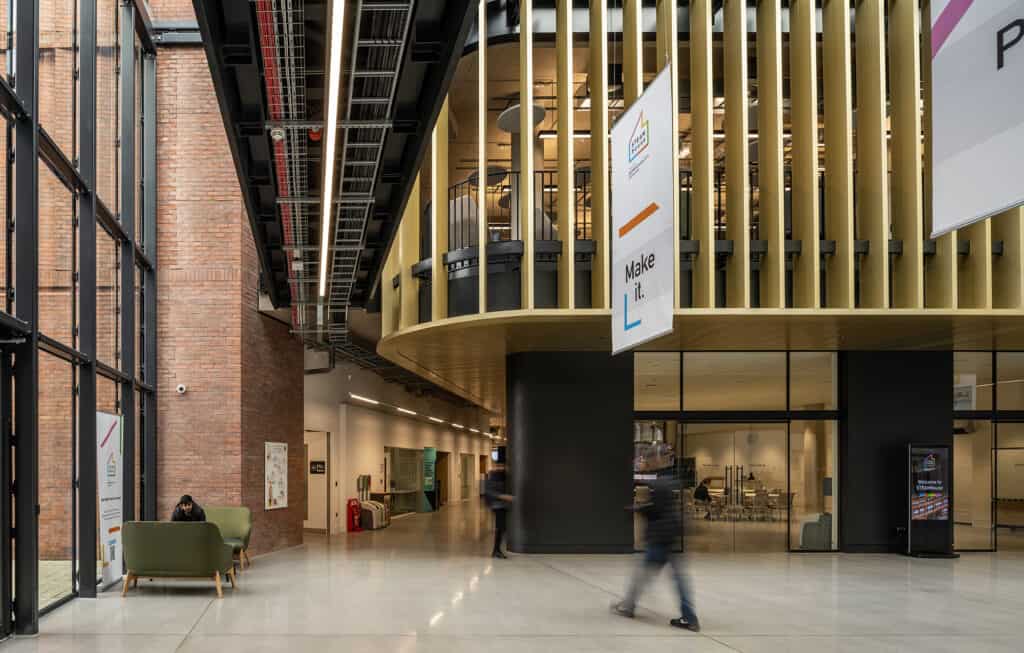 STEAMhouse - Aukett Swanke