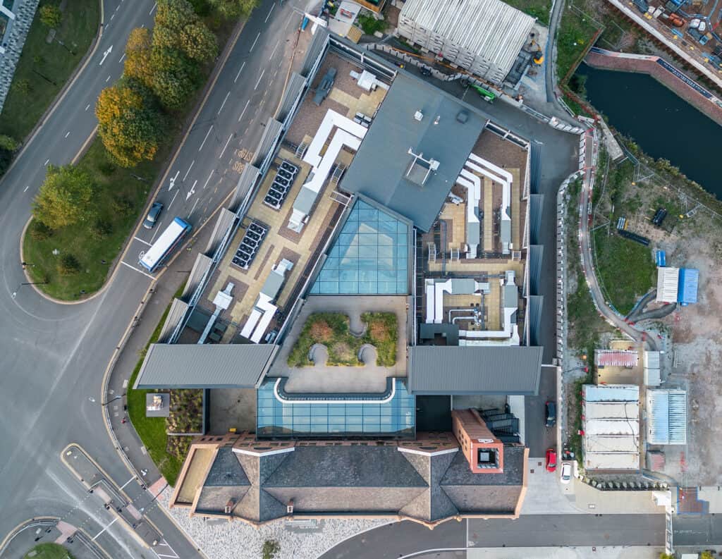 STEAMhouse - Aukett Swanke